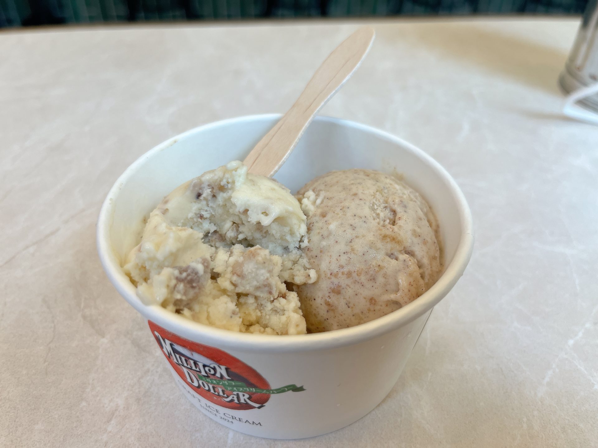 【横須賀 グルメレポ】MILLION DOLLAR ICECREAM PARLOR-これぞ横須賀！アメリカンなアイスクリームパーラー | 湘南人
